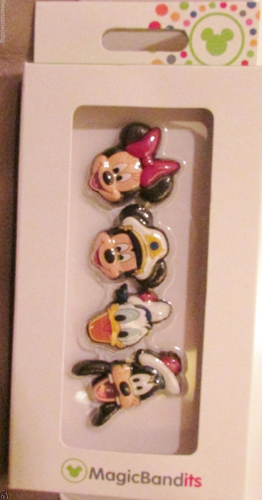 Official | Disney MagicBand, MyMagic+, and FastPass+ collectables