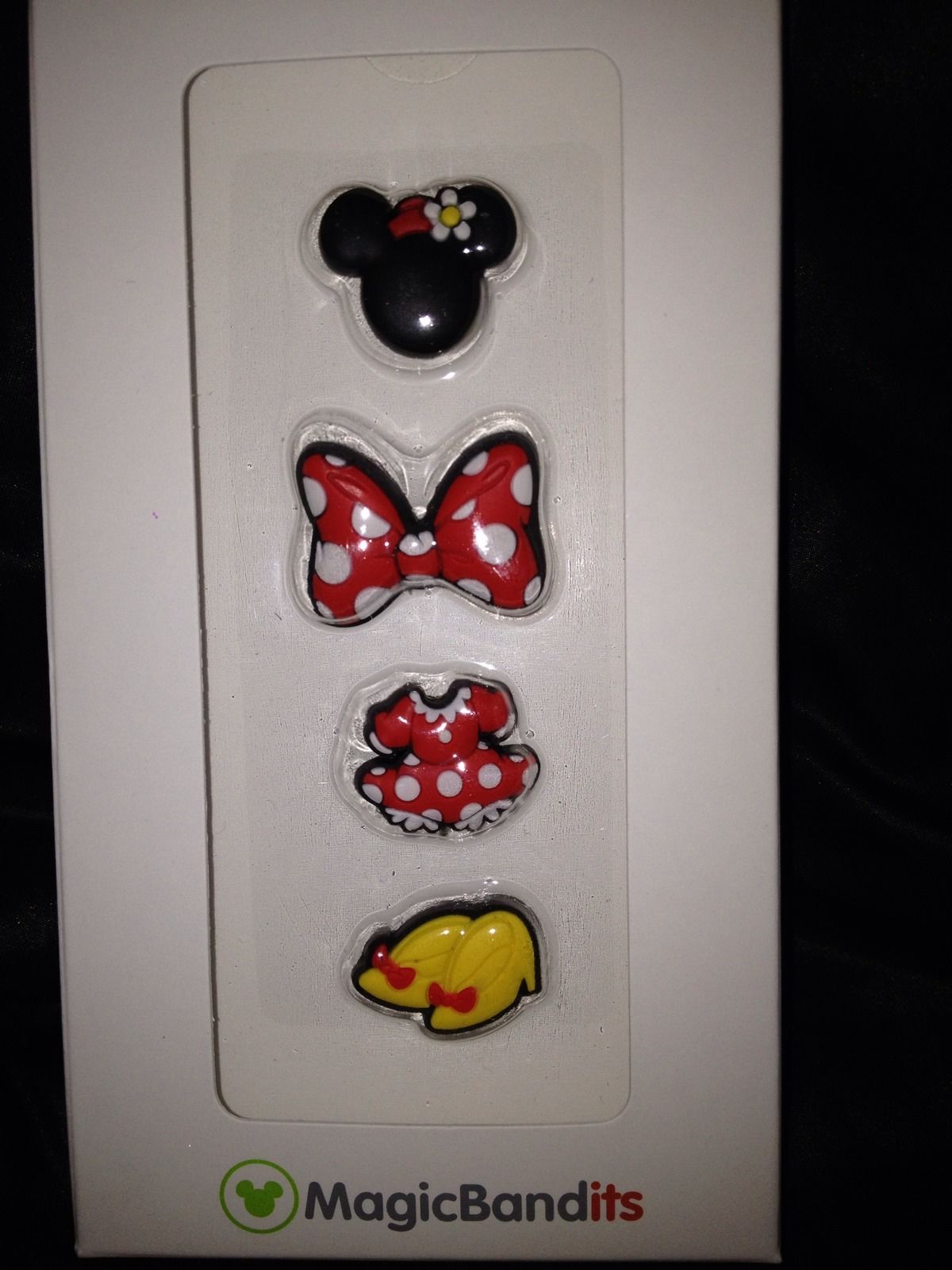 Official | Disney MagicBand, MyMagic+, and FastPass+ collectables