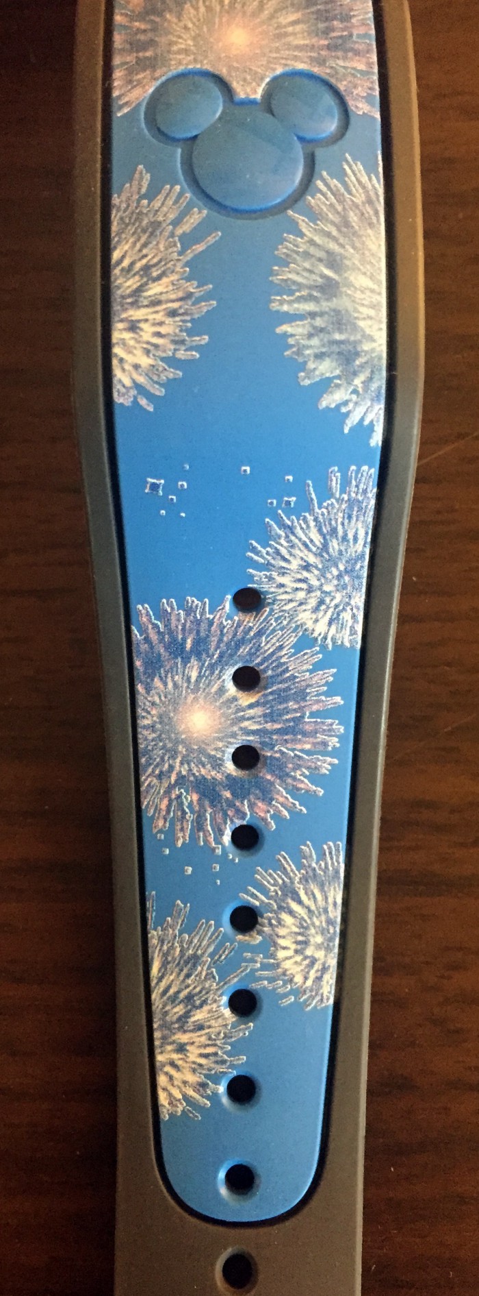 The Magic Kingdom featuring Cinderella's Castle Fireworks - Disney ...