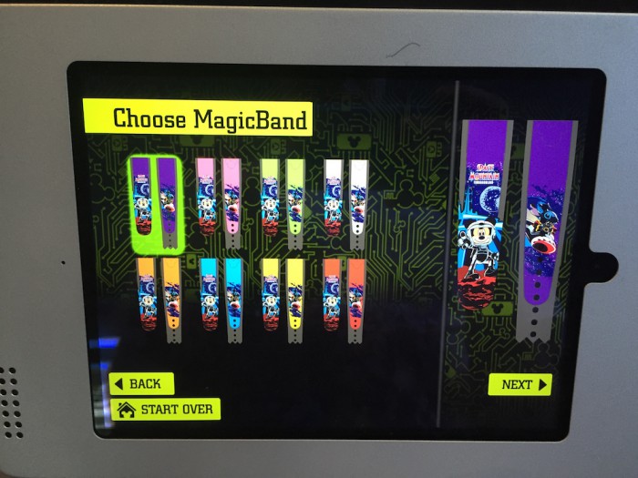 Here's a full and detailed look at "MagicBand on Demand" and all of the ...