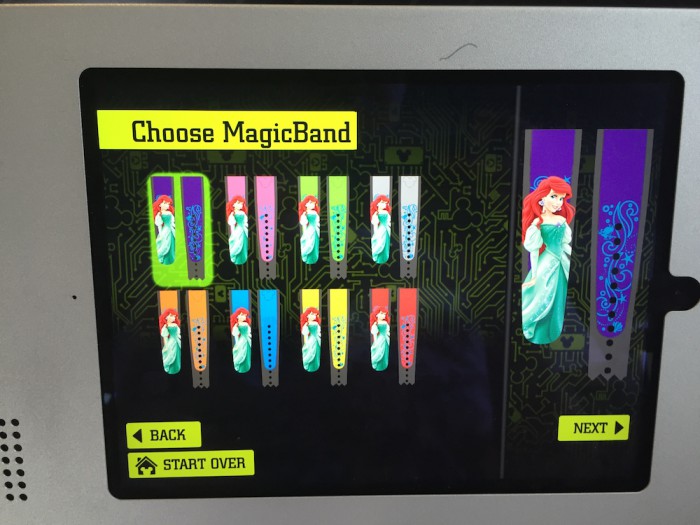 Here's a full and detailed look at "MagicBand on Demand" and all of the ...