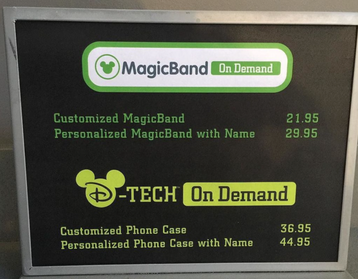 Here's a full and detailed look at "MagicBand on Demand" and all of the ...
